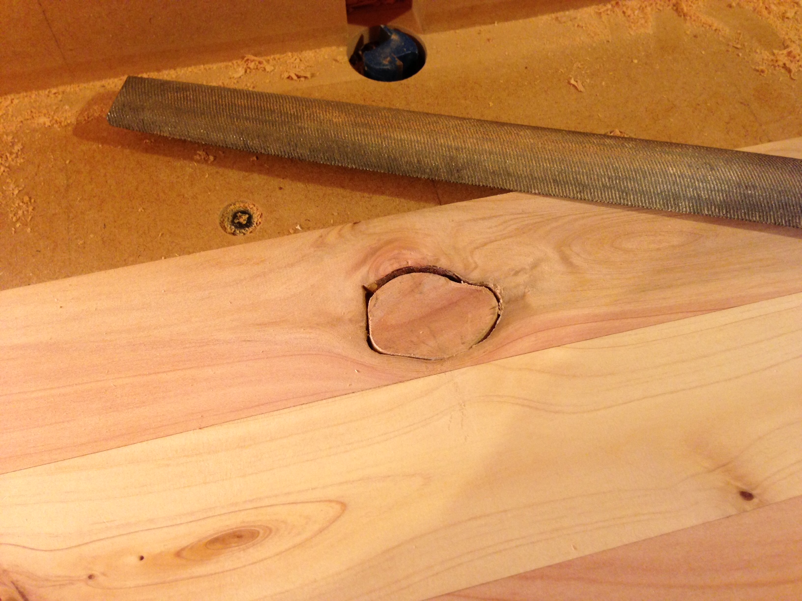 Repairing a loose knot | projectitis